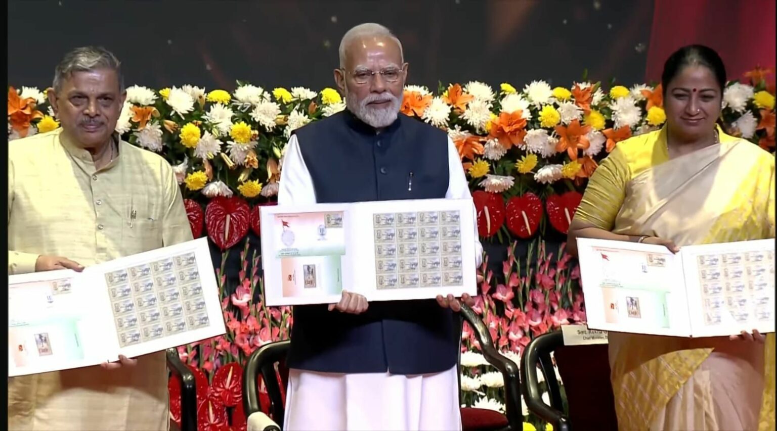 Prime Minister Shri Narendra Modi addresses the Rashtriya Swayamsevak ...